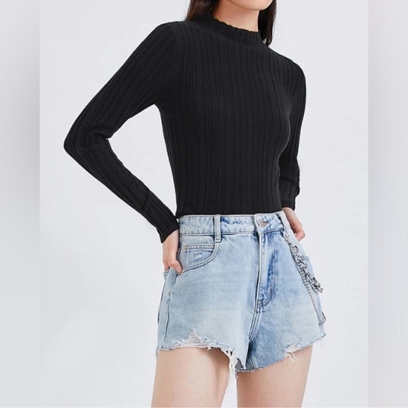 Urban Revivo | Tops | Urban Revivo Grey Mock Neck Ribbed Fitted Top ...